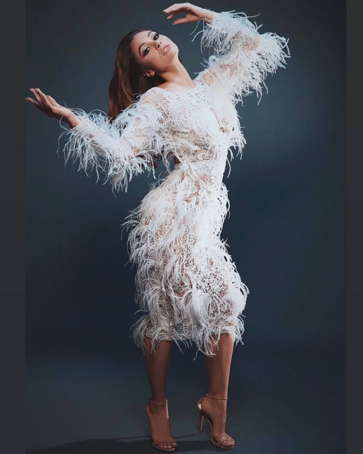 Picture of Lindsey Morgan