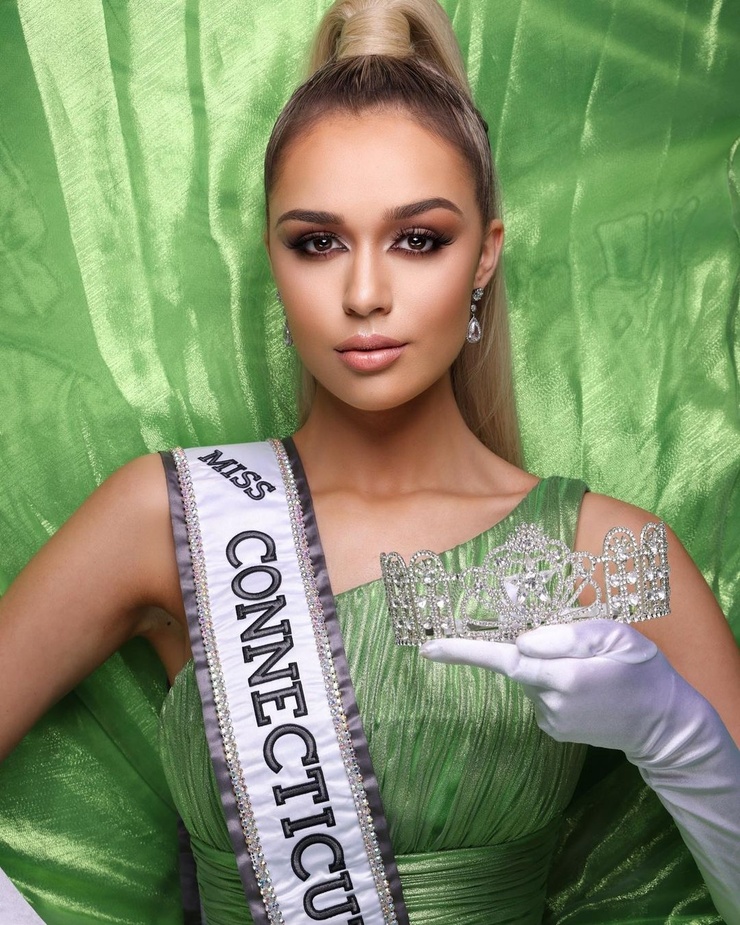 Samantha Shkreli Sarelli image