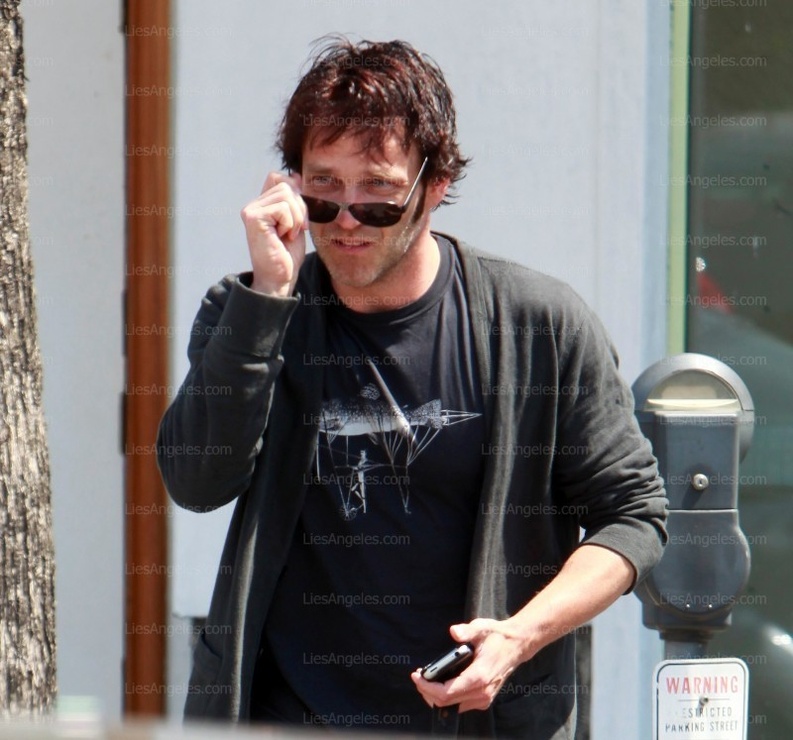 Picture of Stephen Moyer