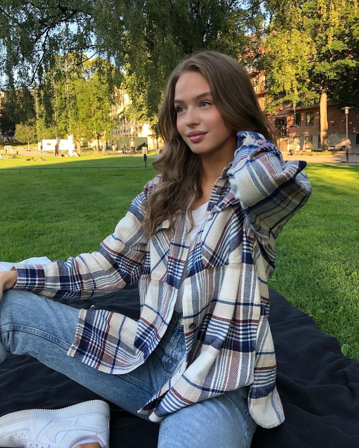 Picture of Maria Reina