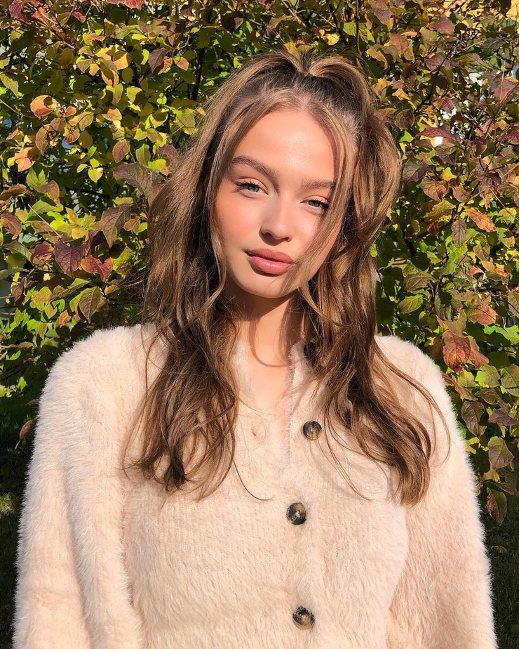 Picture of Maria Reina