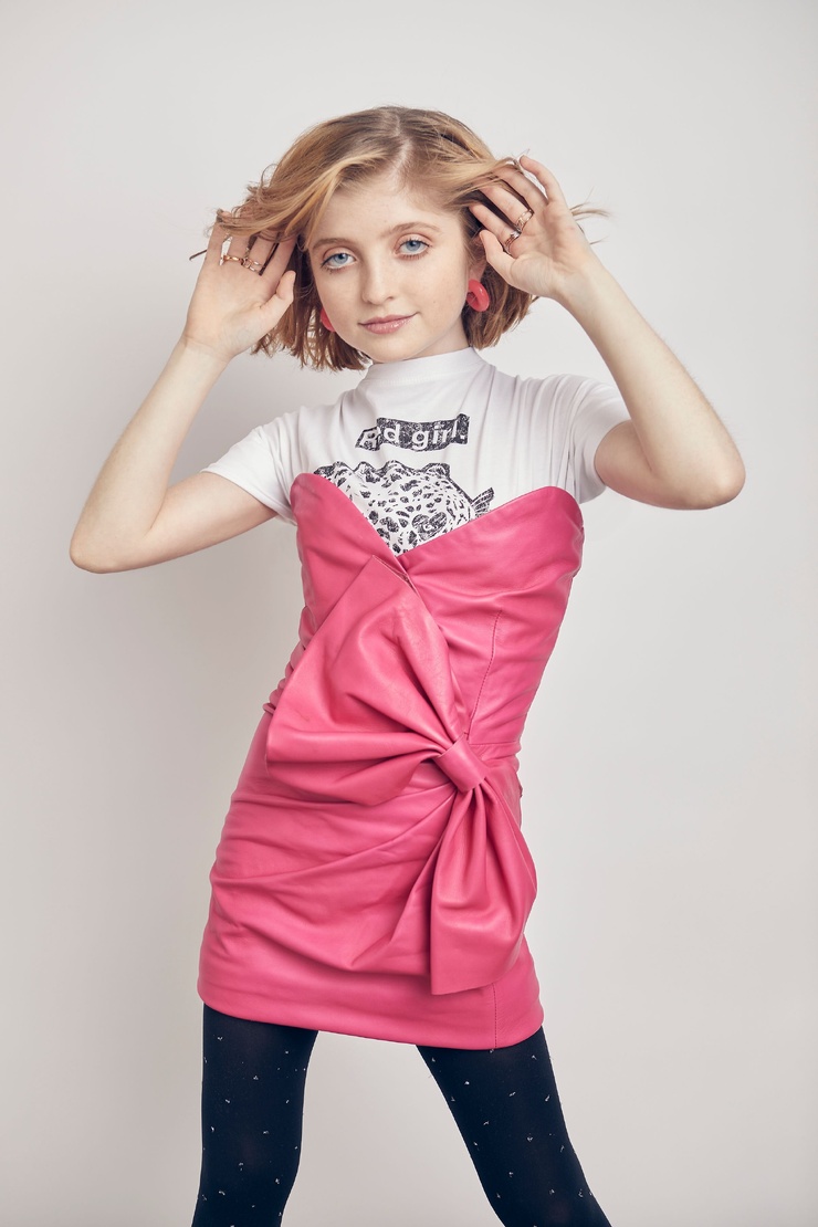 Picture of Farrah Mackenzie