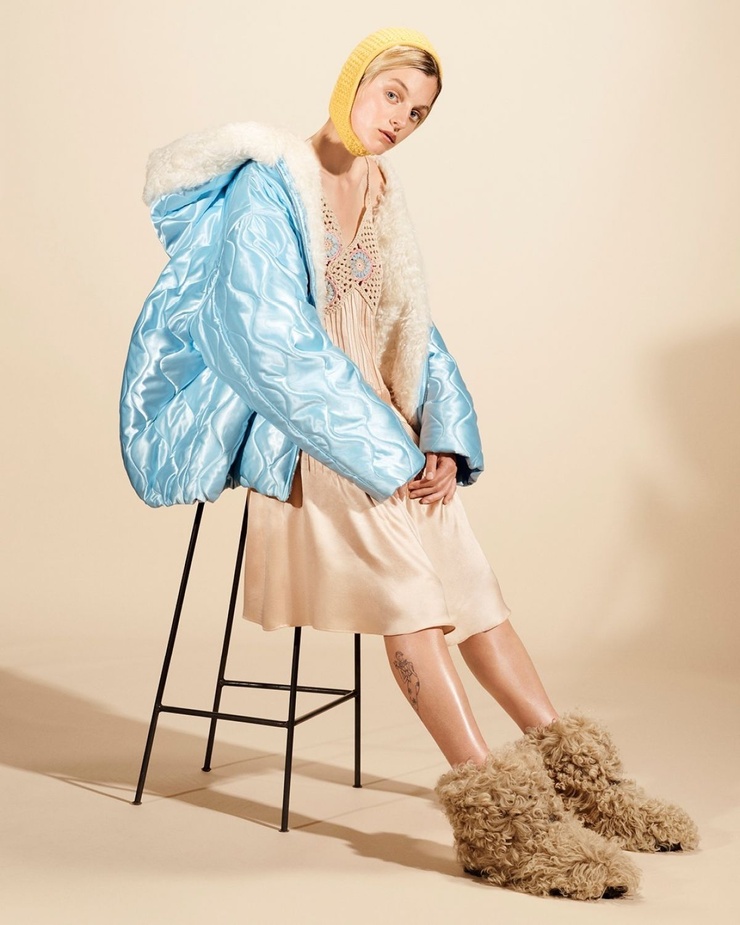 Picture of Emma Corrin