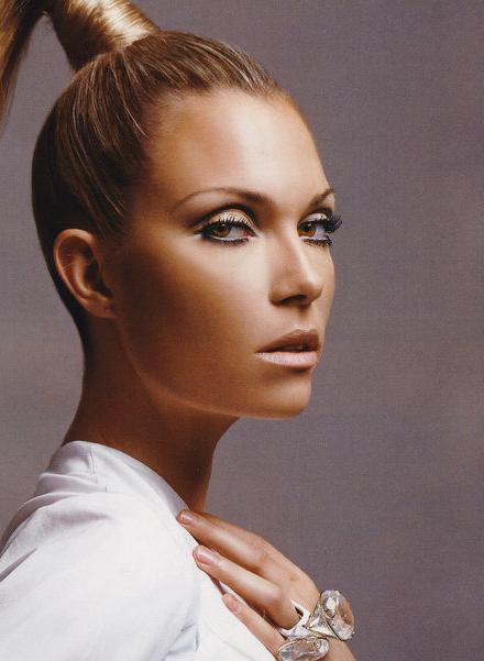 Picture of Vicky Kaya