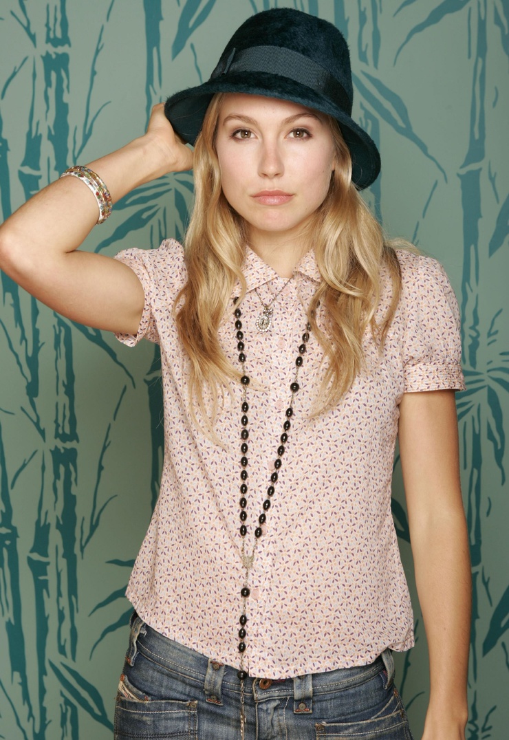 Picture of Sarah Carter