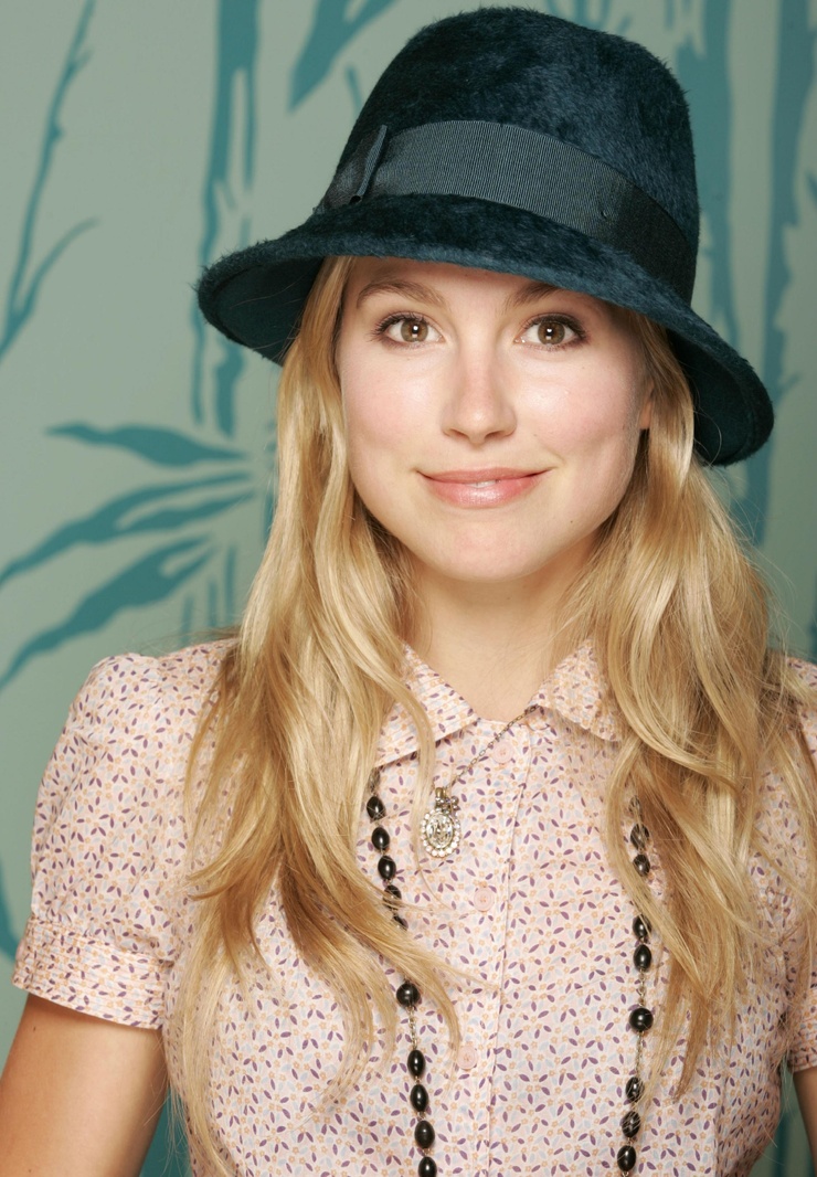 Image of Sarah Carter