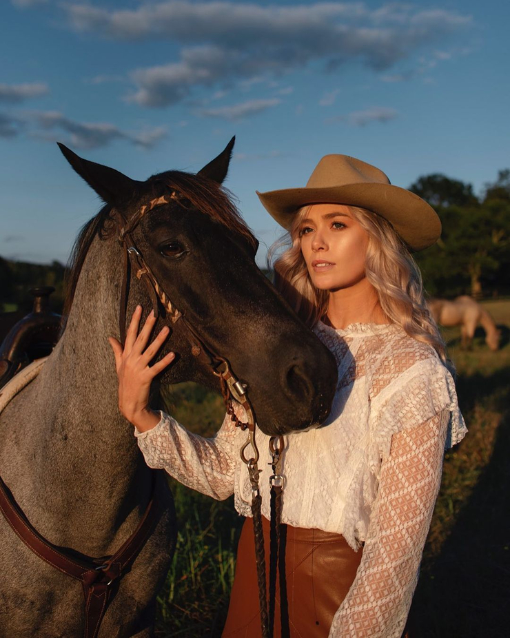 Picture of Rose Reid