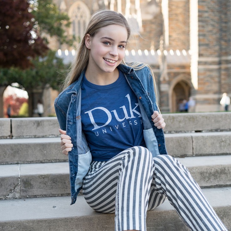 Picture of Alexa Robertson