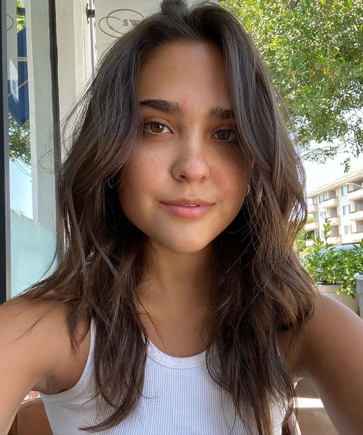 Picture of Molly Jackson
