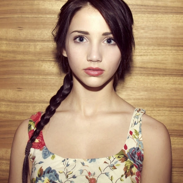 Picture of Emily Rudd