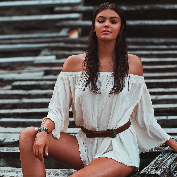 Picture of Eva Adams