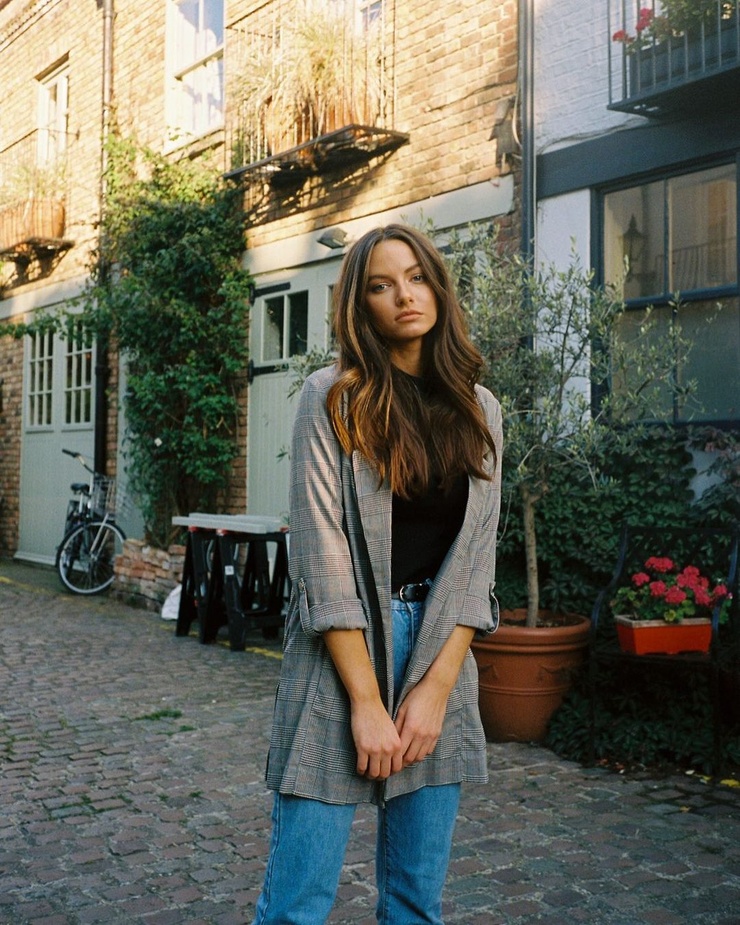 Picture of Annie Morrissey