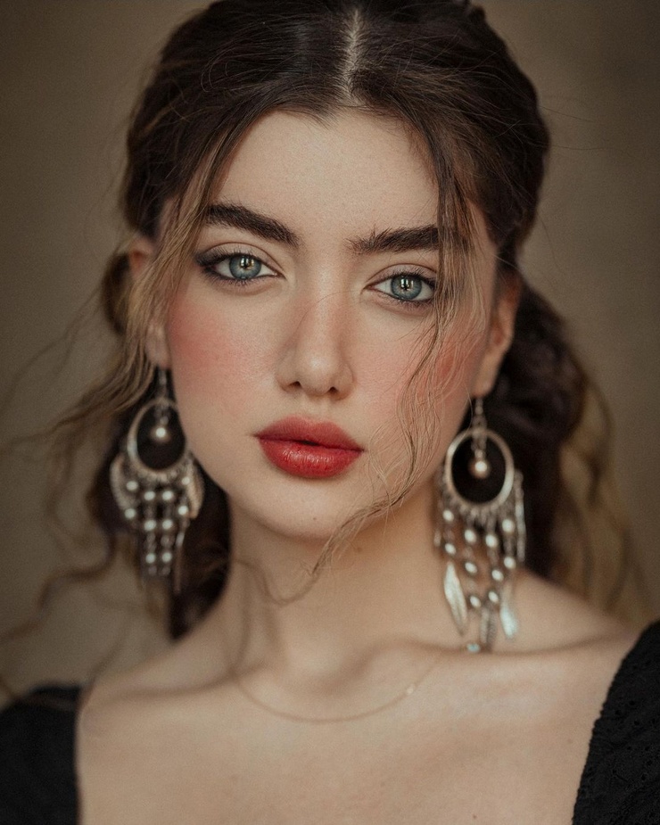 Picture of Negin Haghdost