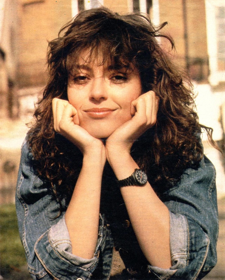 Picture of Rachel Ward