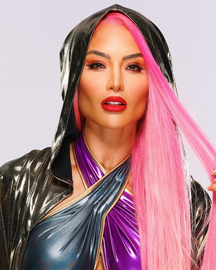 Picture of Natalie Evamarie