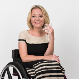 Picture of Julie Fernandez