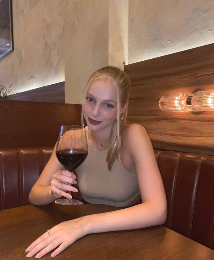 Picture of Alexandra Waterbury