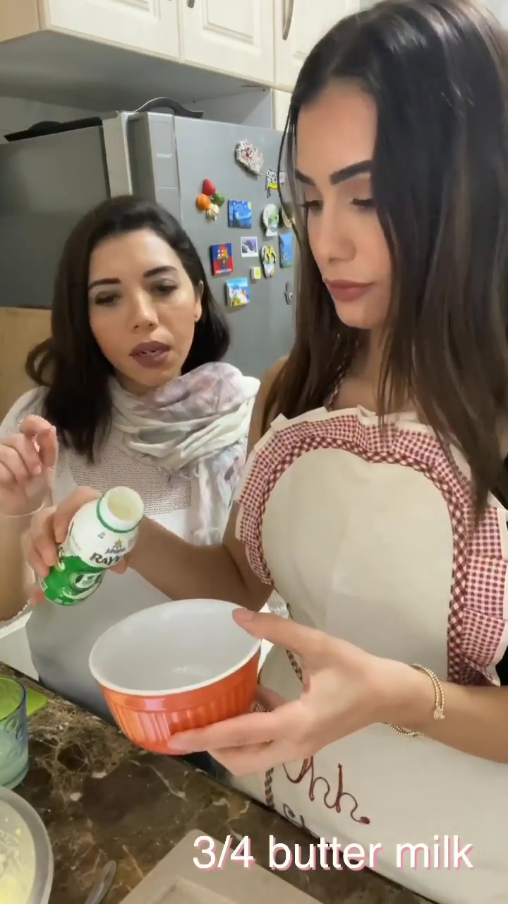 Image of Zayneb Azzam