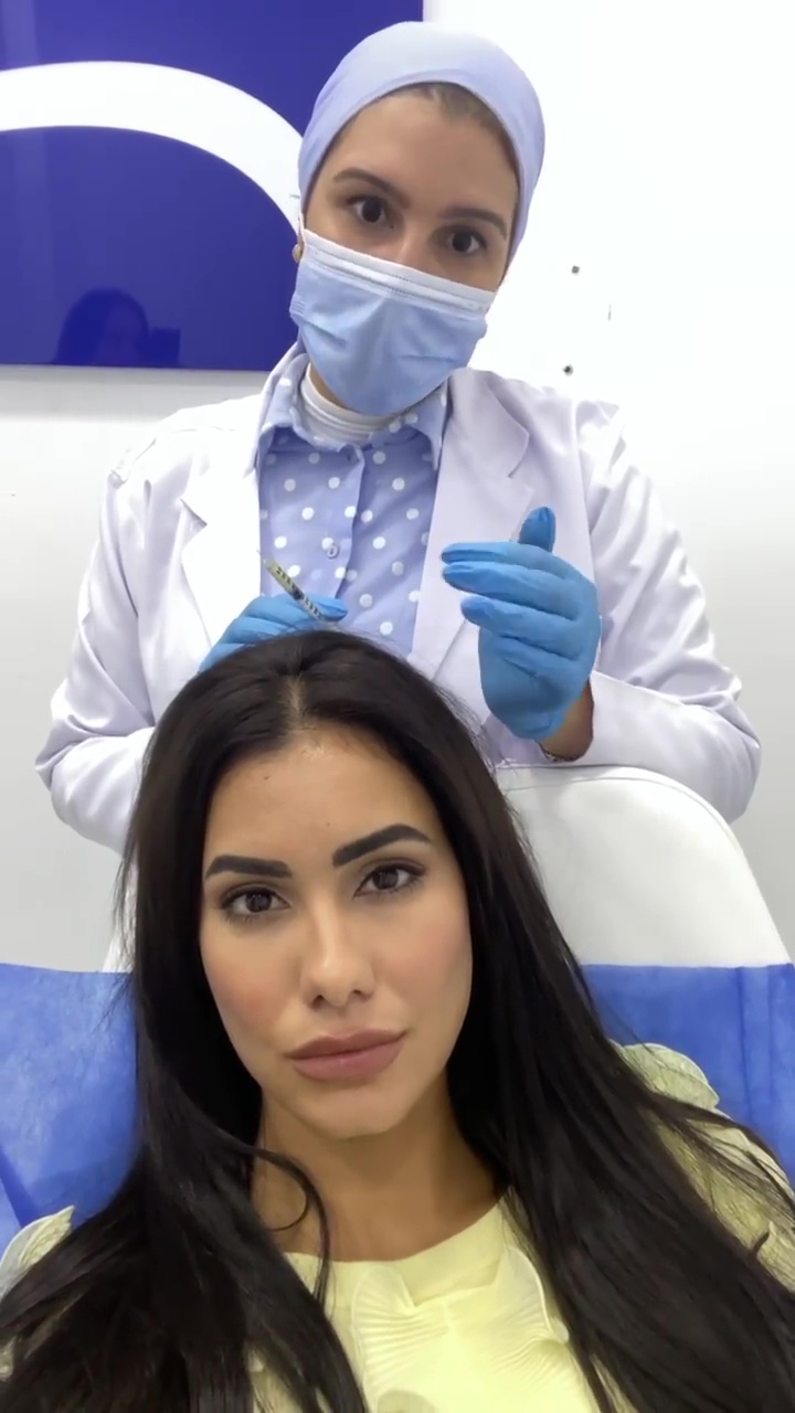 Picture of Zayneb Azzam