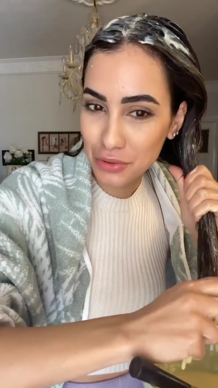Picture of Zayneb Azzam