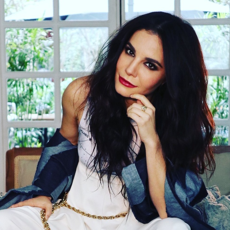 Picture of Martha Higareda