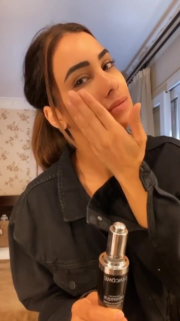 Picture of Zayneb Azzam