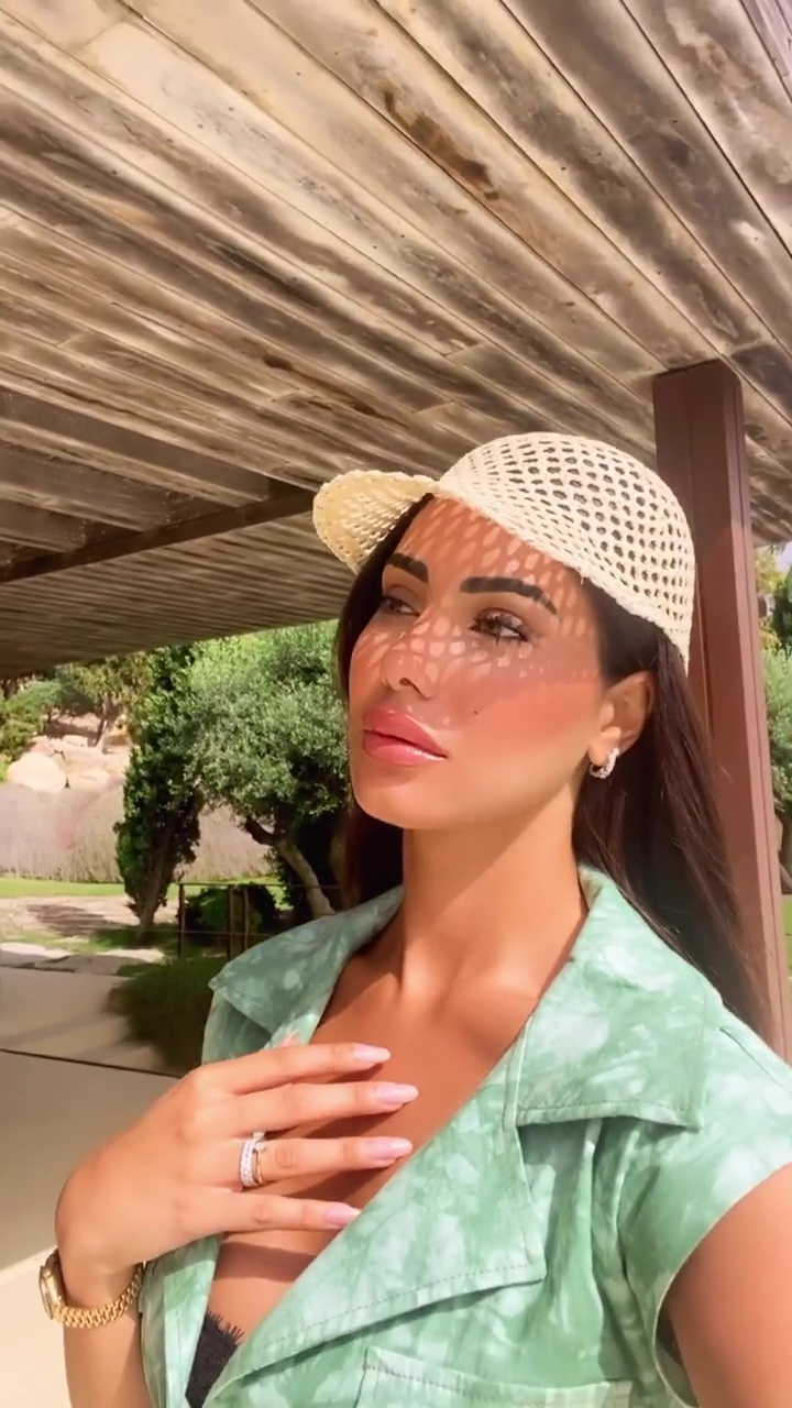 Picture of Zayneb Azzam