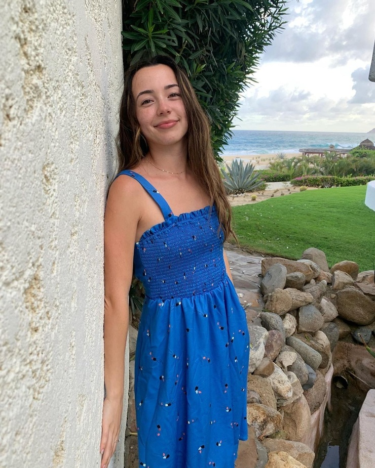 Picture of Veronica Merrell