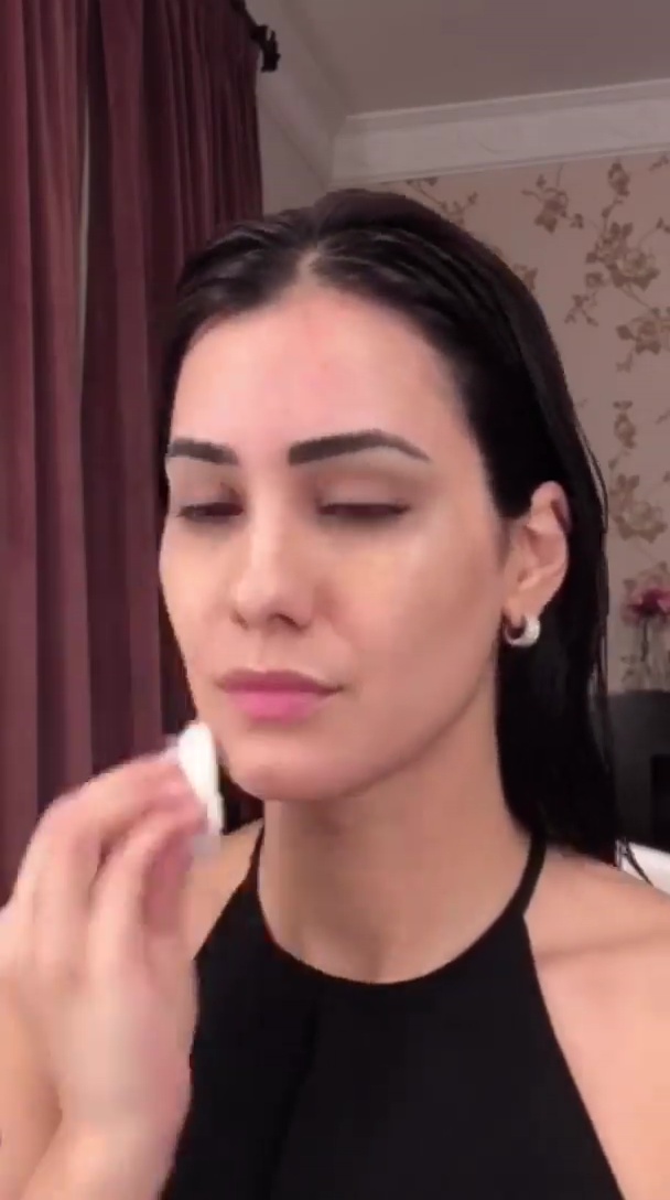 Picture of Zayneb Azzam