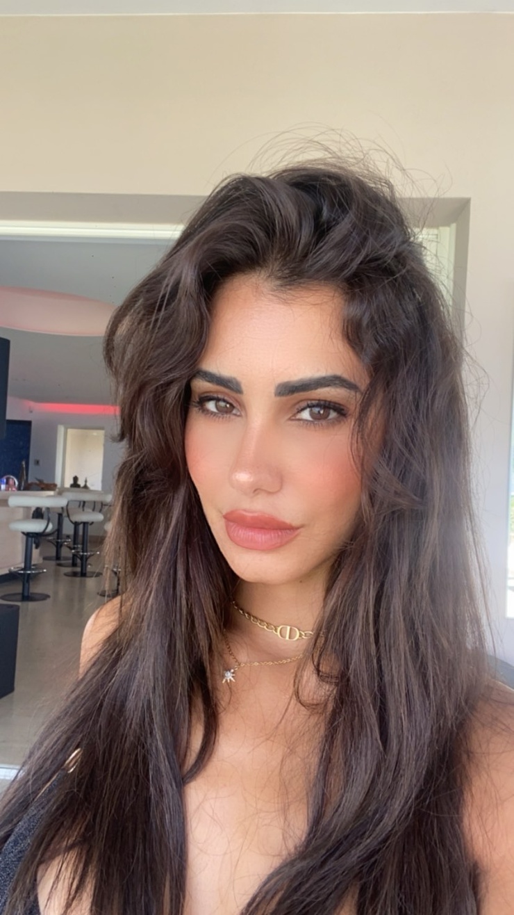 Picture of Zayneb Azzam