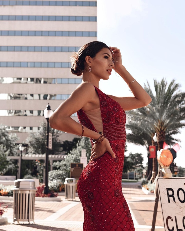 Image of Alexandra Nicole