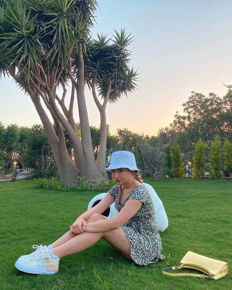 Picture of Reyhan Taghan