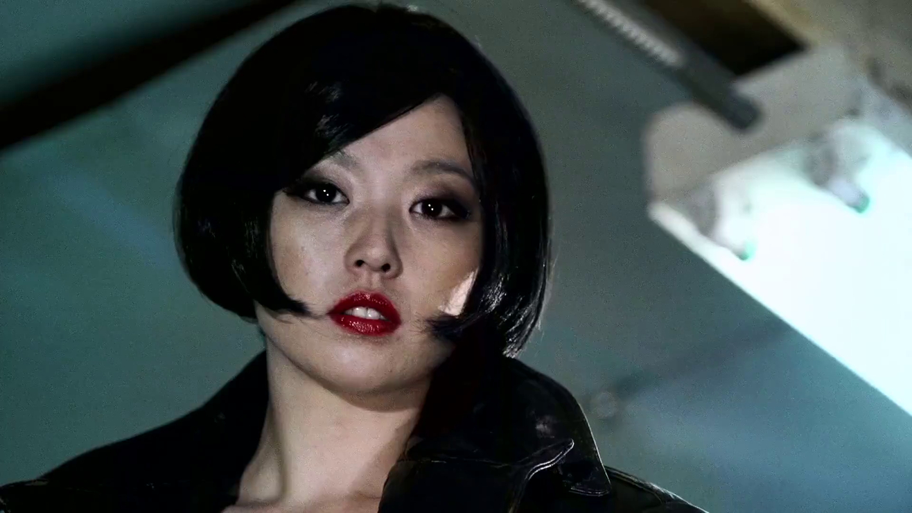 Picture of Gun Woman