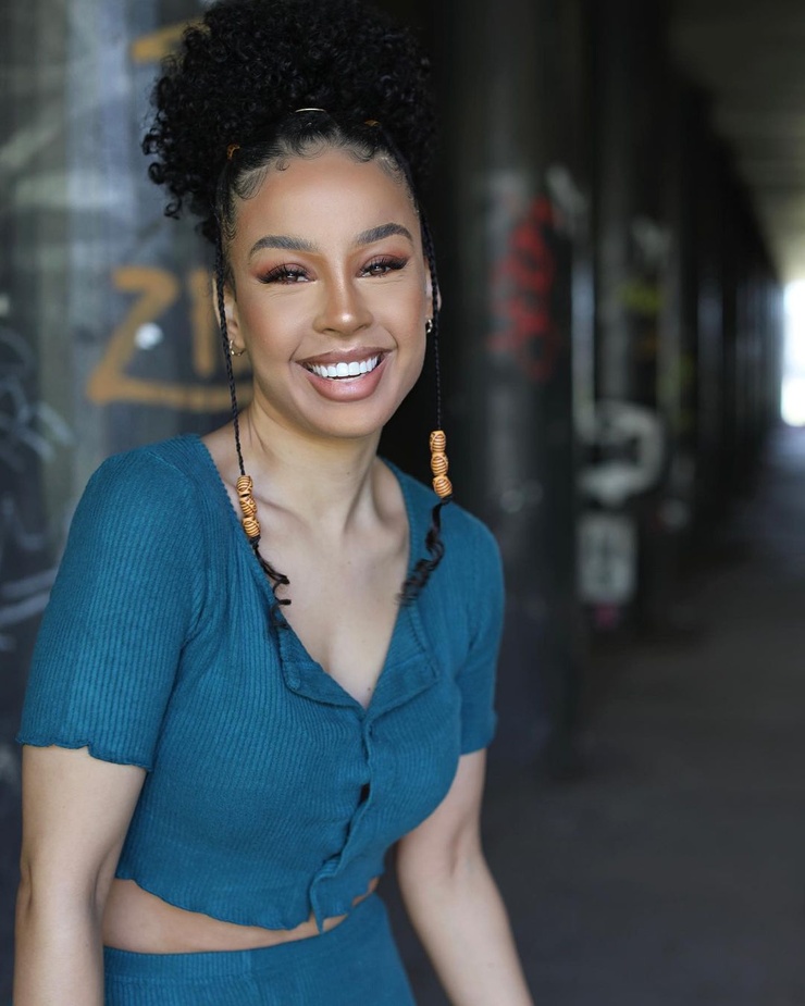 Picture of Nakita Johnson