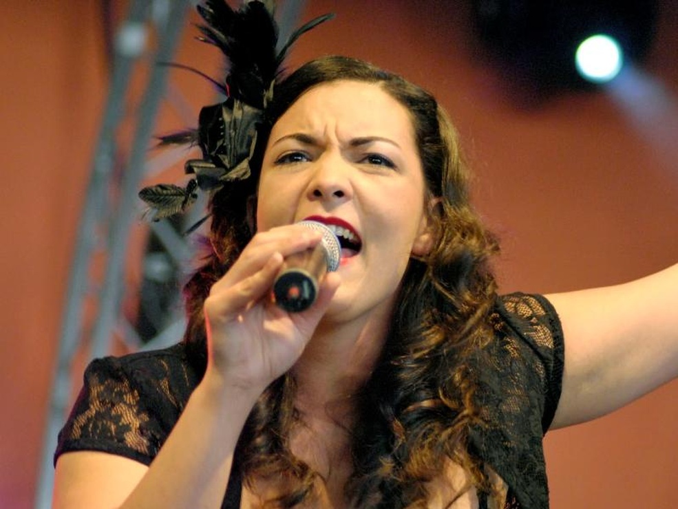 Picture of Caro Emerald
