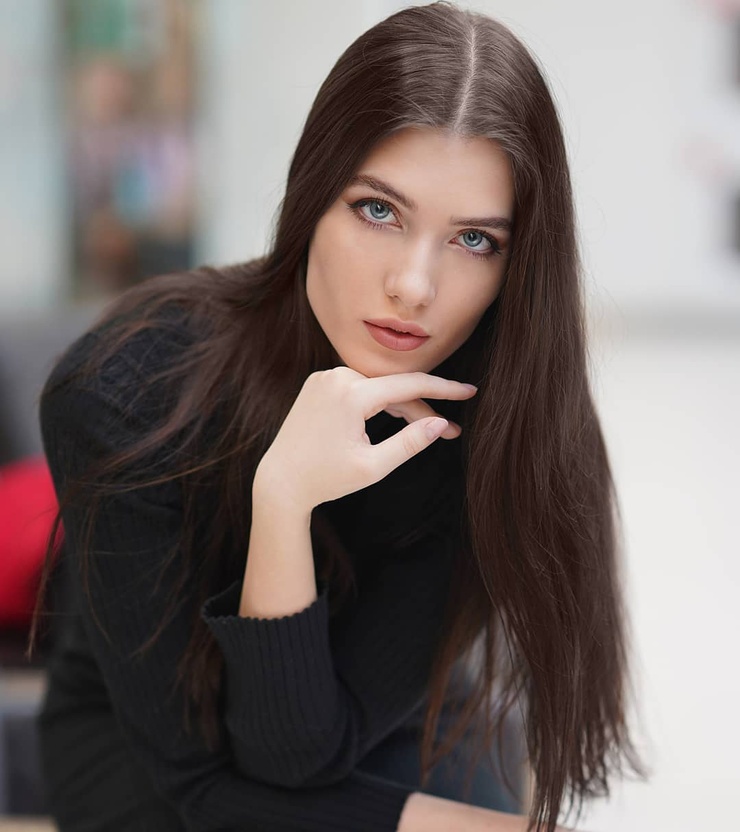 Image of Alina Enero