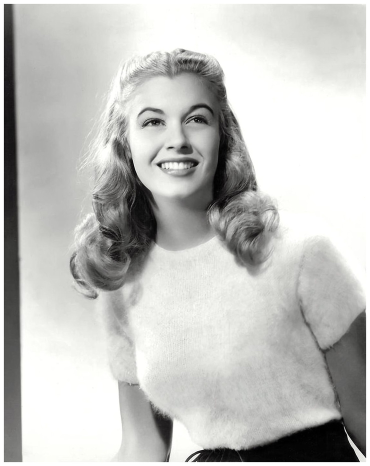 Nancy Saunders