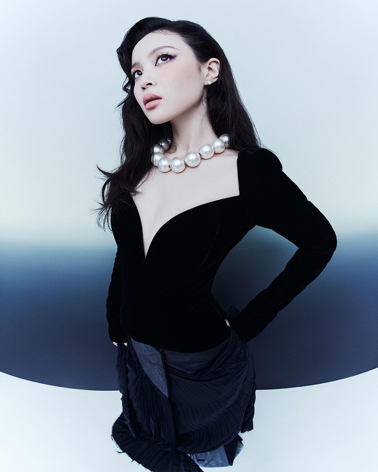 Picture of Lee Ha Yi