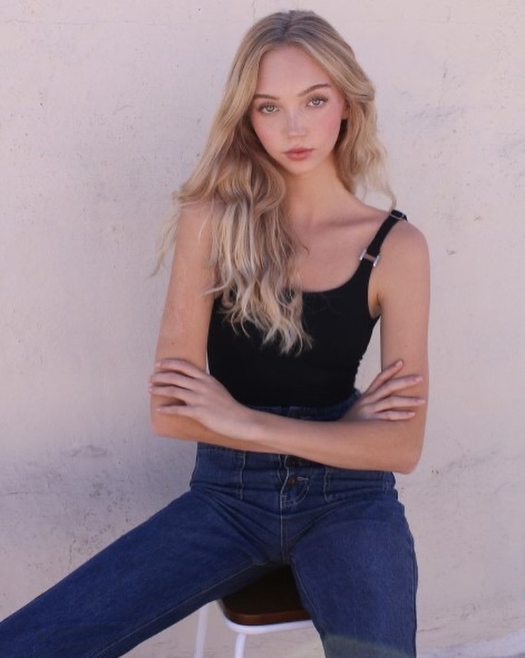 Picture of Ava Moselle