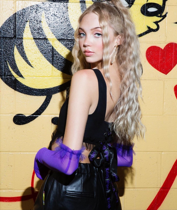 Picture of Ava Moselle