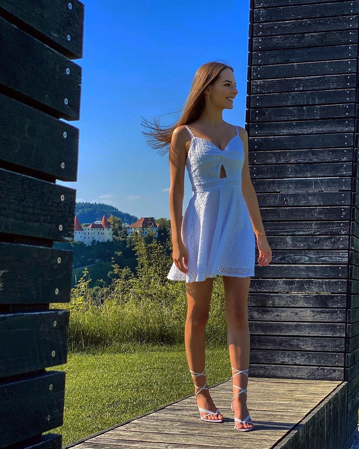 Picture of Julia Hofer