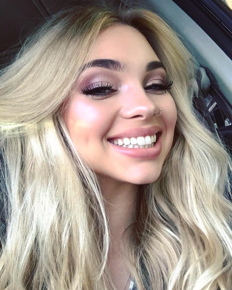 Picture of Darbi Roberts