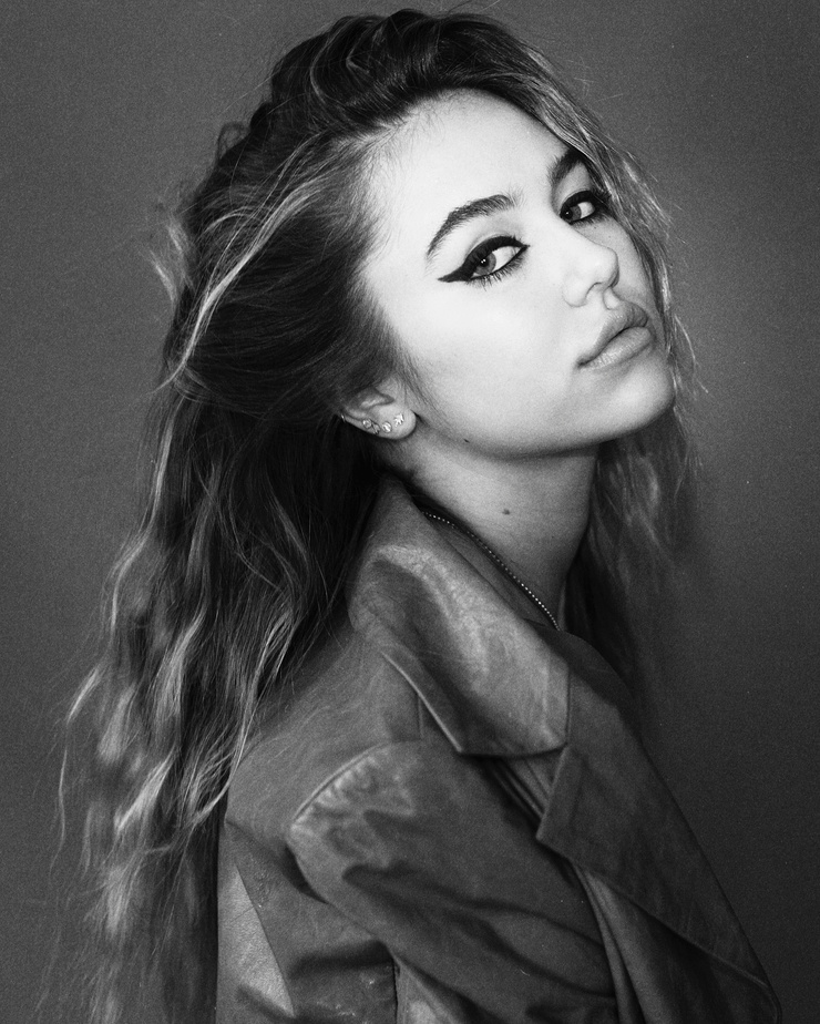 Picture of Delilah Belle Hamlin