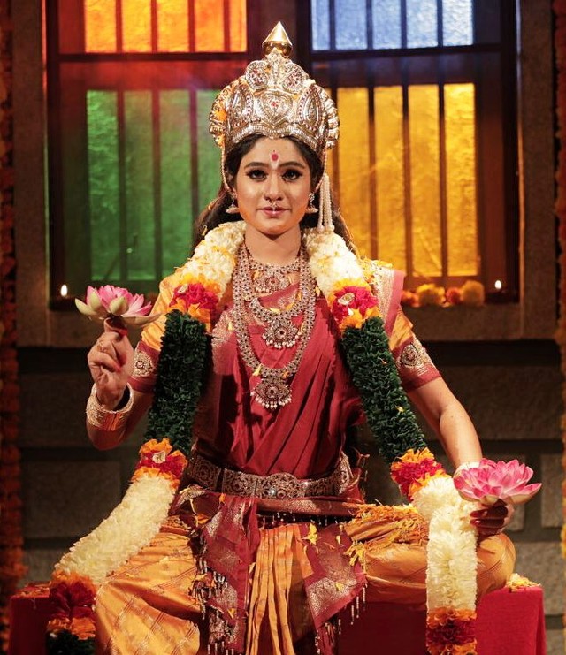 Picture of Deepthi Manne