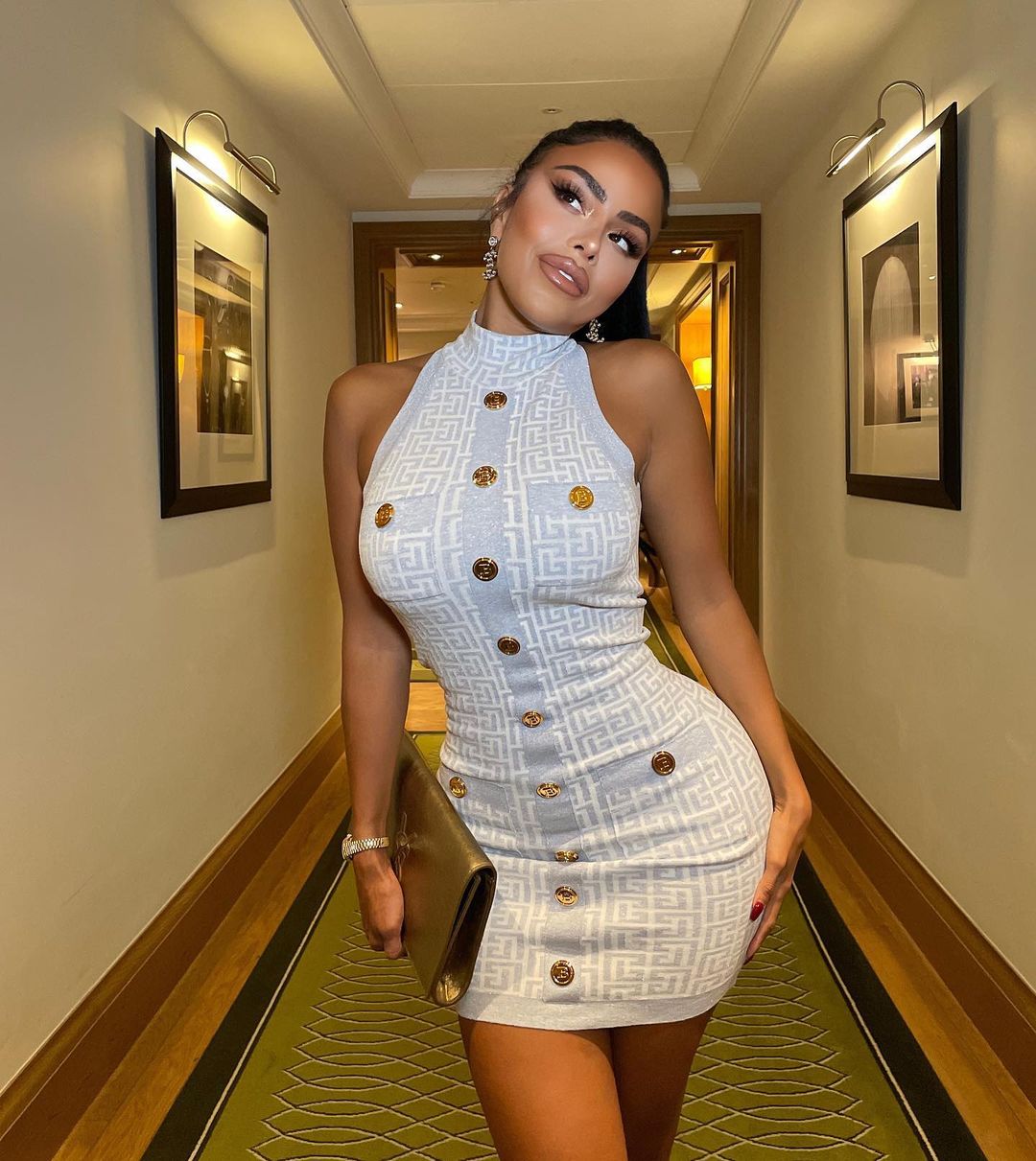 Picture of Chloe Saxon