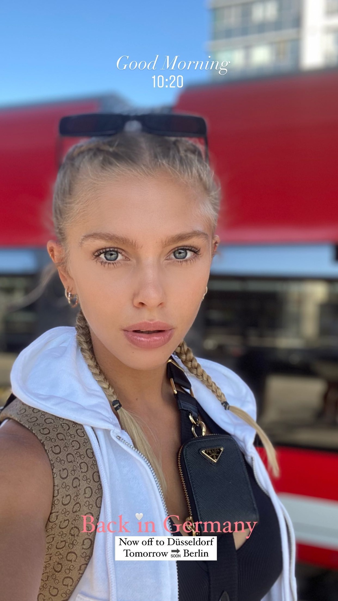 Picture of Alexa Breit