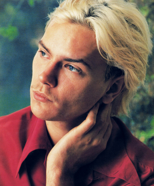 River Phoenix picture