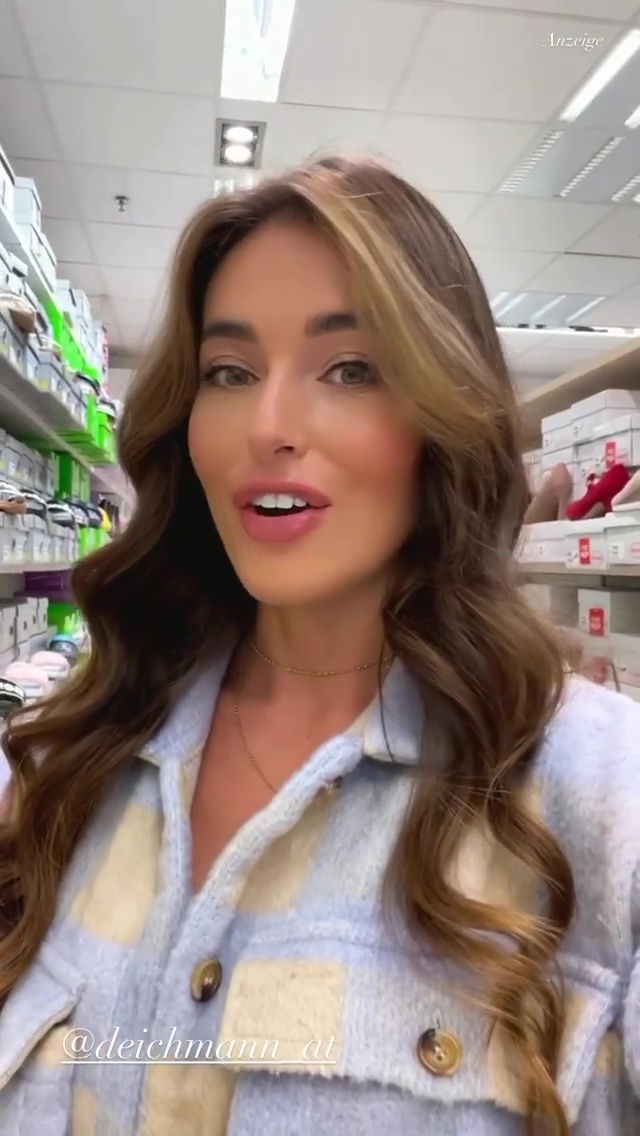 Picture of Izabela Ion