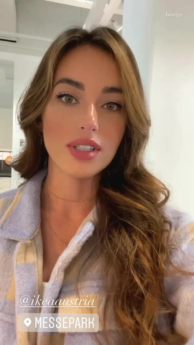 Picture of Izabela Ion