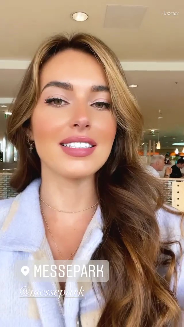 Picture of Izabela Ion